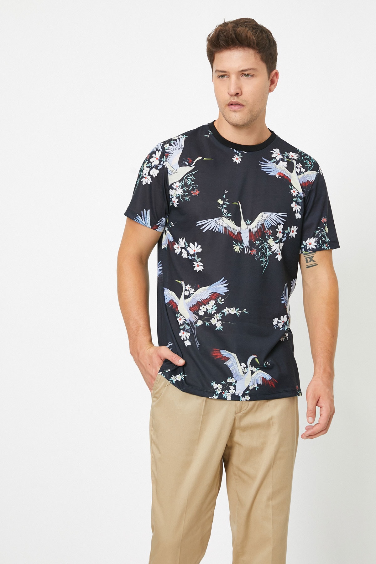 Koton Men's Navy Blue Patterned Tisört