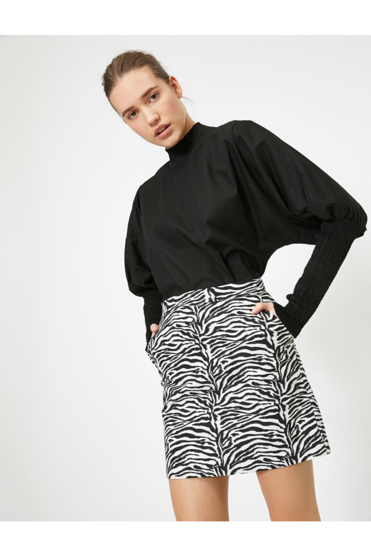 Koton Women's Black Patterned Skirt