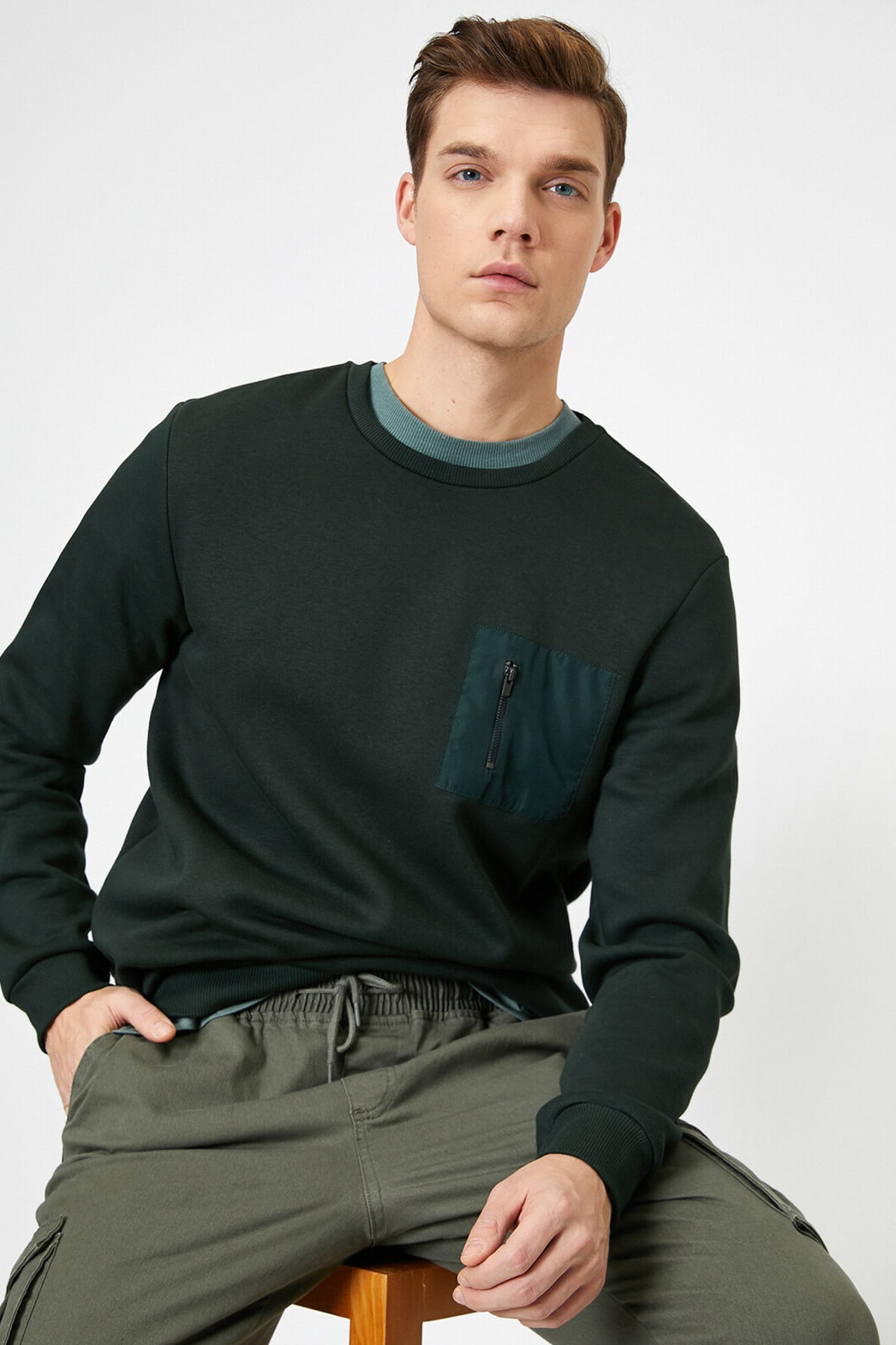 Koton Men's Zipper Detailed Sweatshirt