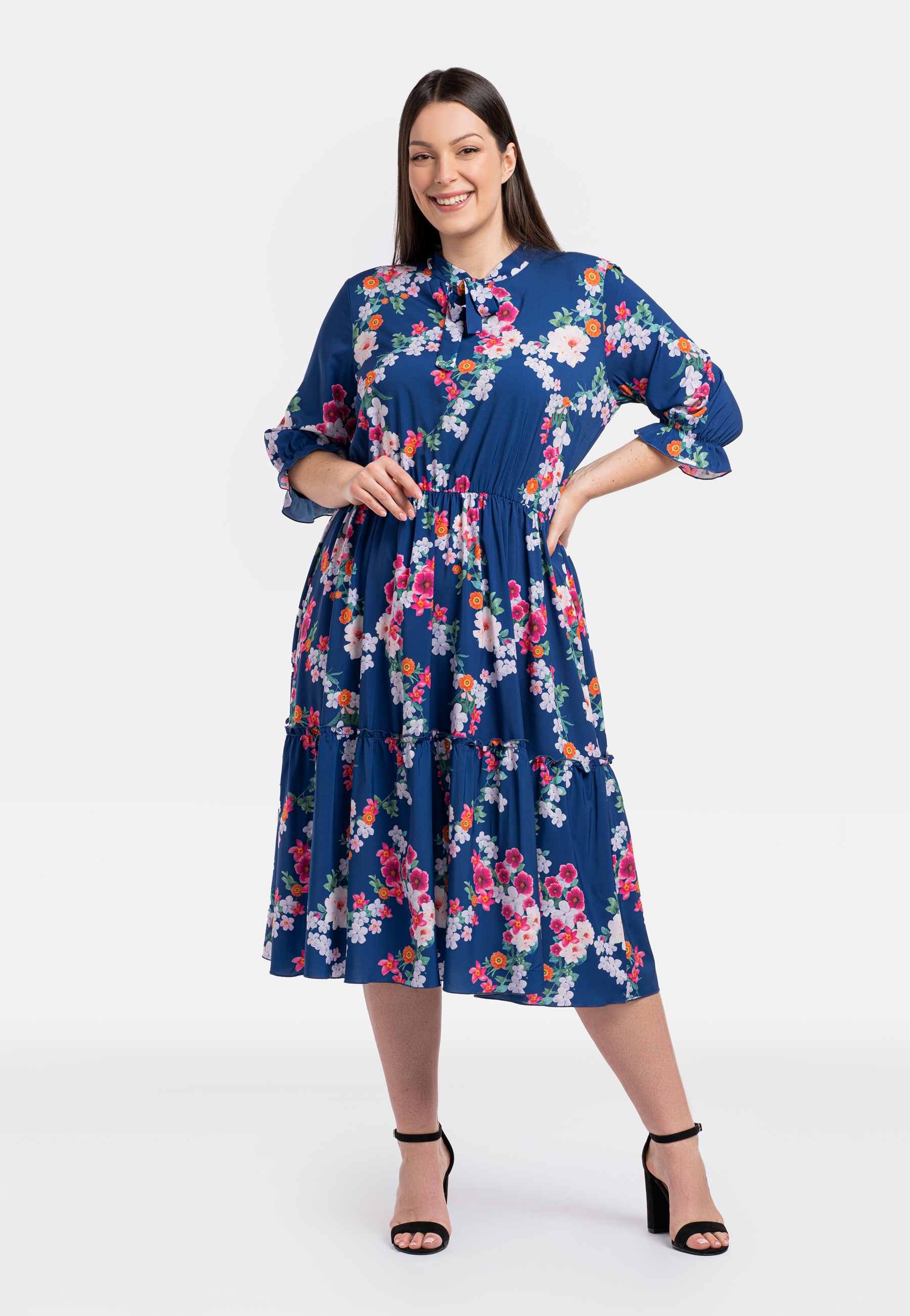 Karko Woman's Dress SB100